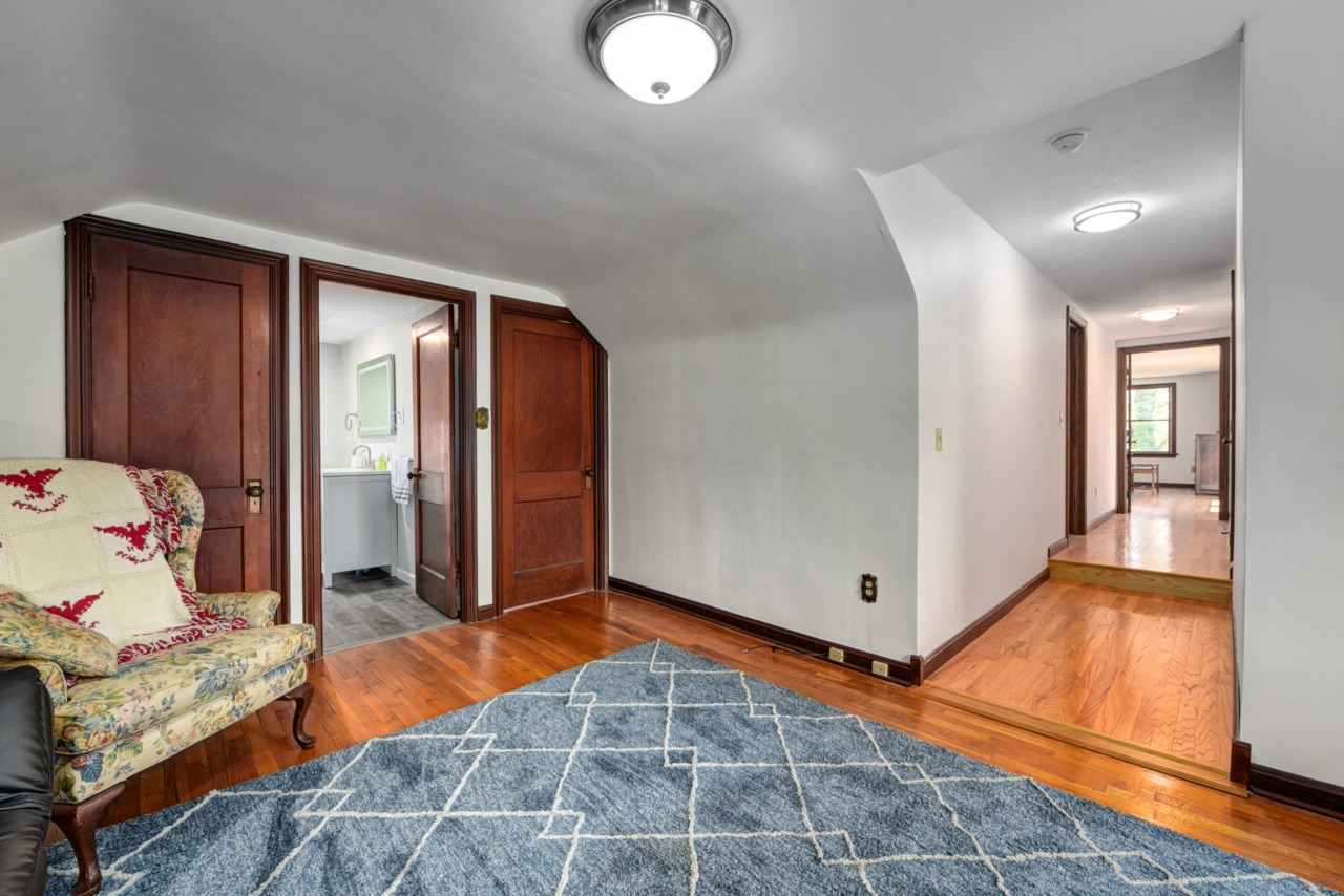 517 Cahoon Rd Bay Village, OH 44140 | MLS 5023587