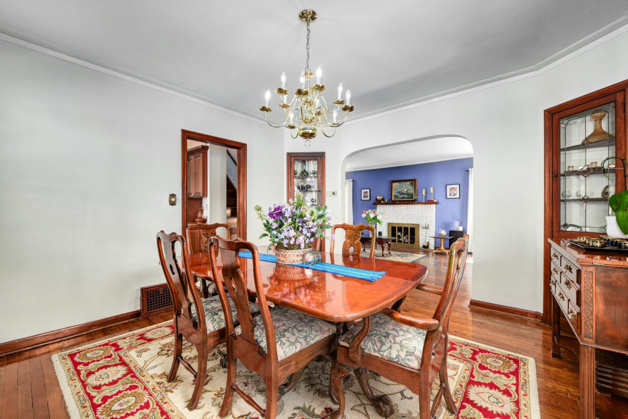 517 Cahoon Rd Bay Village, OH 44140 | MLS 5023587