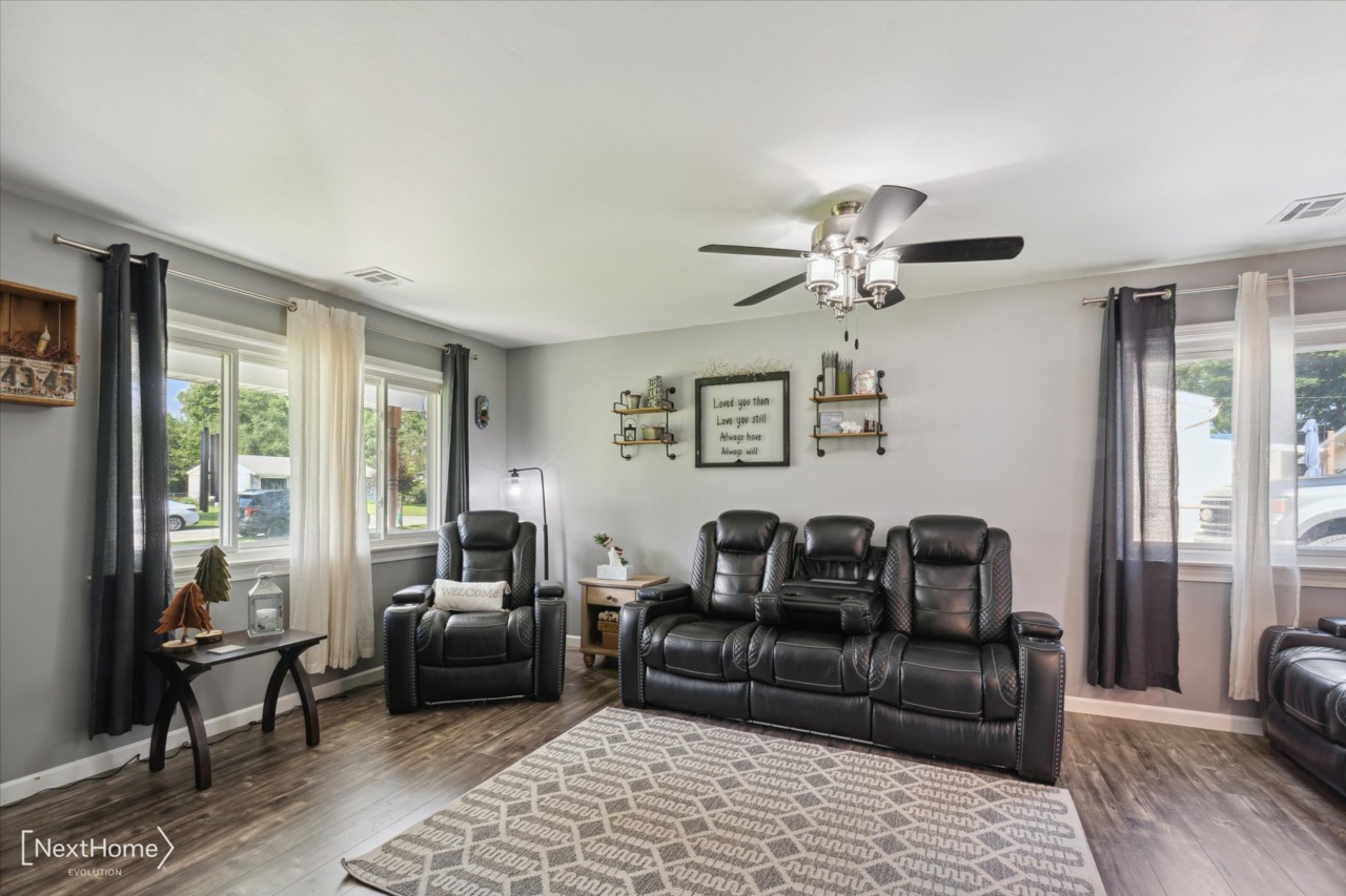 39277 Superior St Romulus, MI 48174 | MLS 20230059559