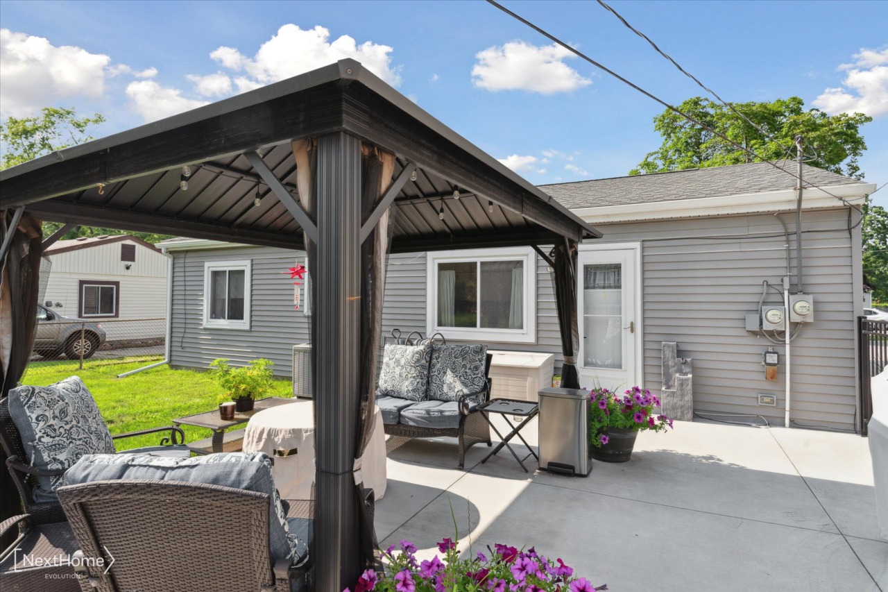 39277 Superior St Romulus, MI 48174 | MLS 20230059559