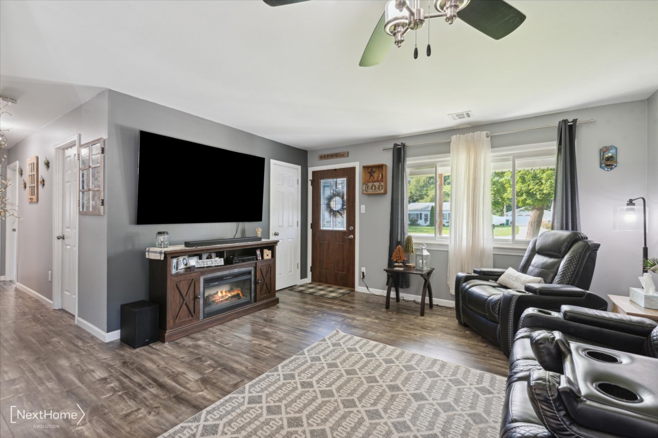 39277 Superior St Romulus, MI 48174 | MLS 20230059559