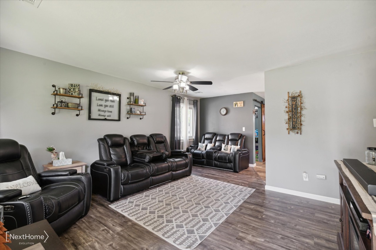 39277 Superior St Romulus, MI 48174 | MLS 20230059559