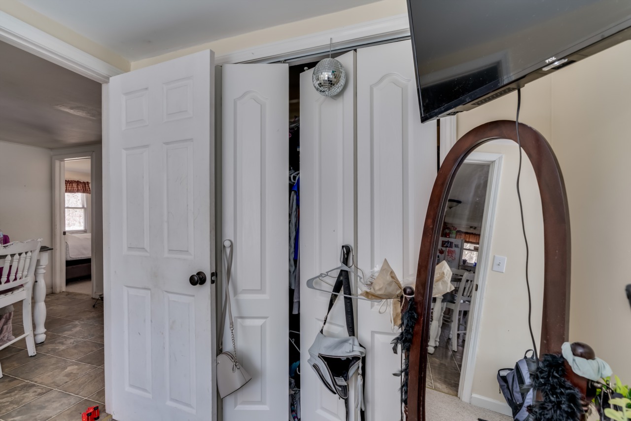 5410 North Shore Rd Brantingham, NY 13312 | MLS S1601558