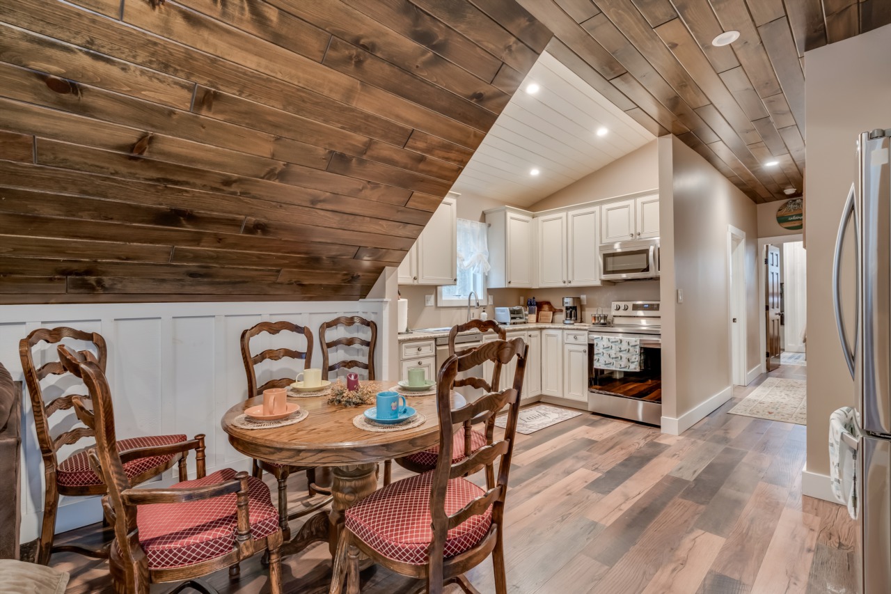 5410 North Shore Rd Brantingham, NY 13312 | MLS S1601558