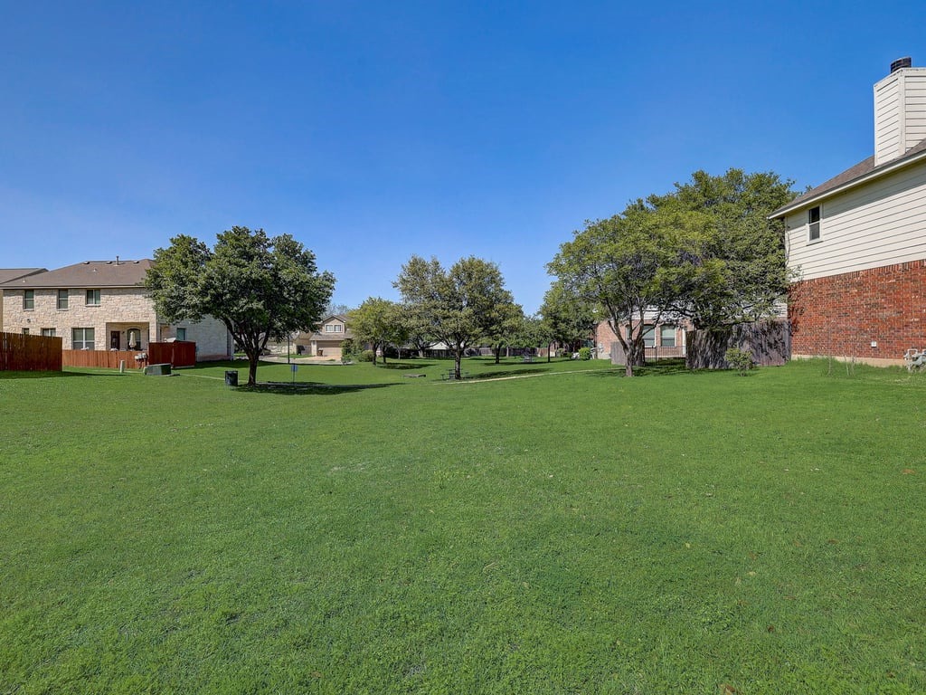 1723 Briarton Ln S, Round Rock, TX 78665 | MLS# 1723BriartonLnS | S6391 ...