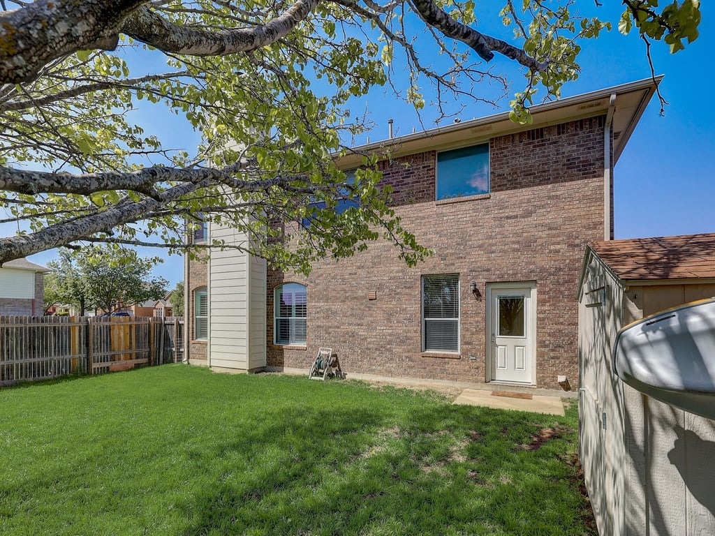 1723 Briarton Ln S, Round Rock, TX 78665 | MLS# 1723BriartonLnS | S6391 ...