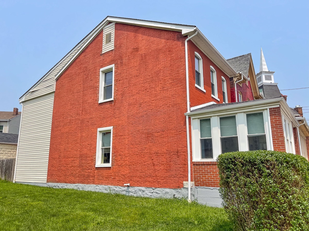 41 Locust St, Etna, PA 15223 - MLS #1617607