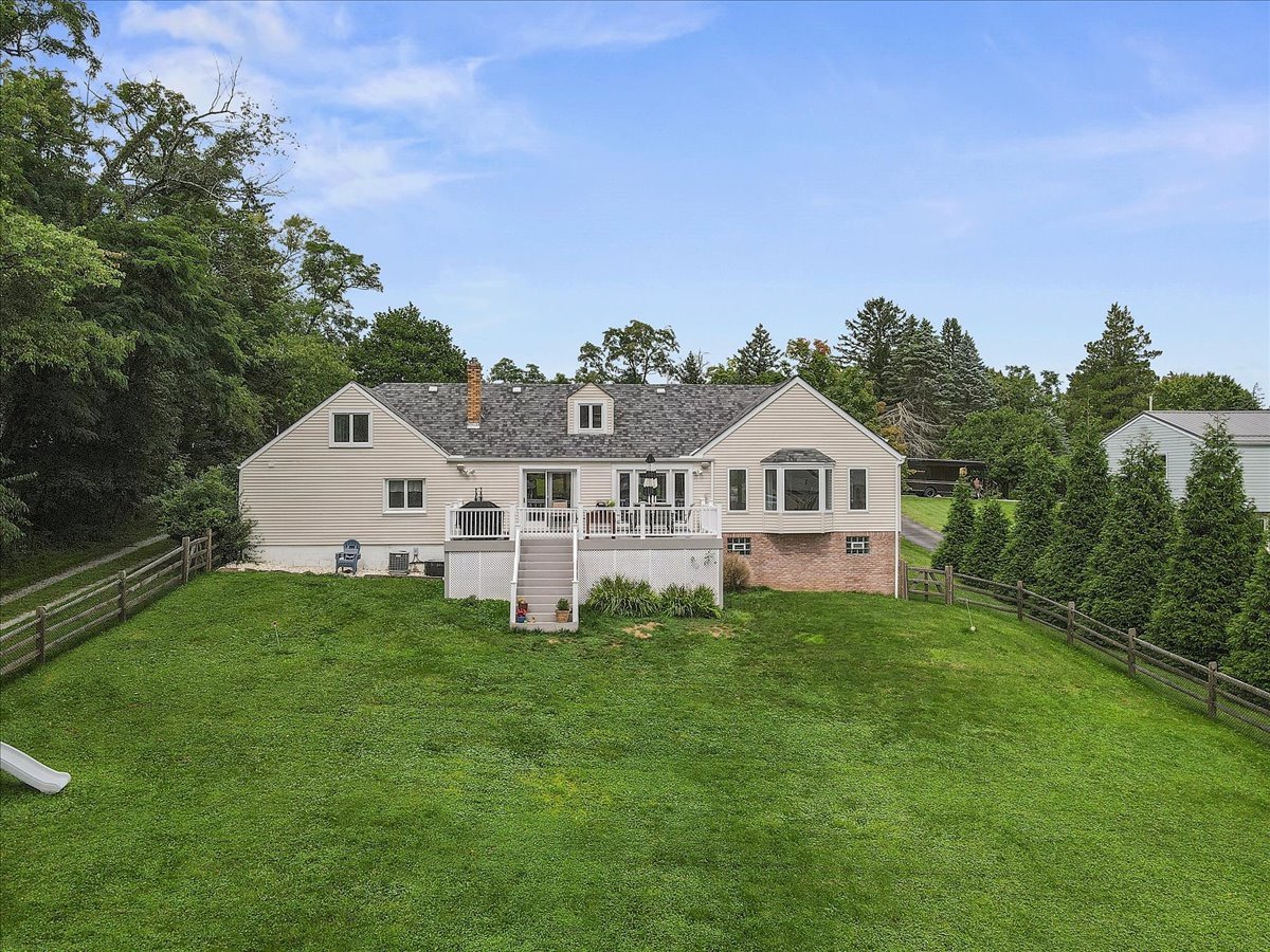 367 Sunset Rd, Pittsburgh, PA 15237 - MLS #1621575