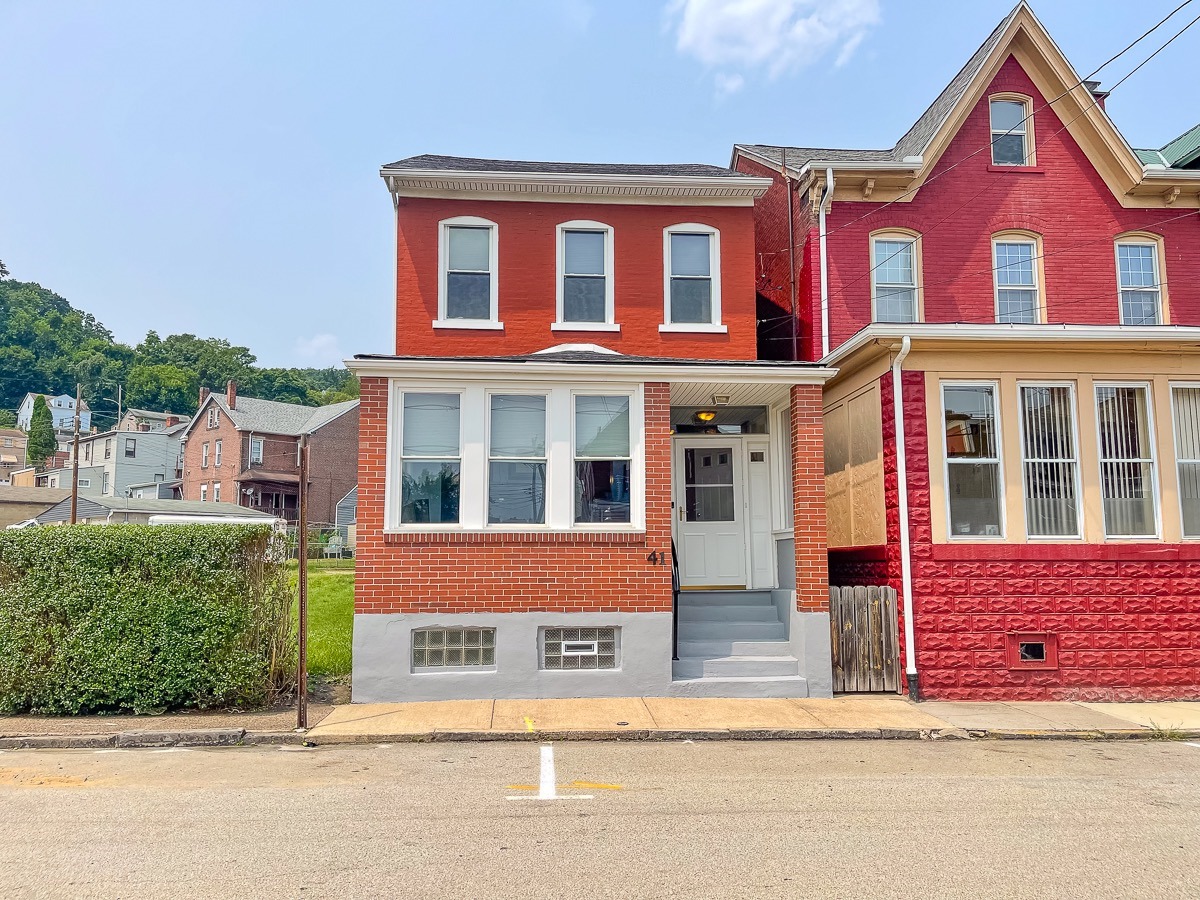 41 Locust St, Etna, PA 15223 - MLS #1617607
